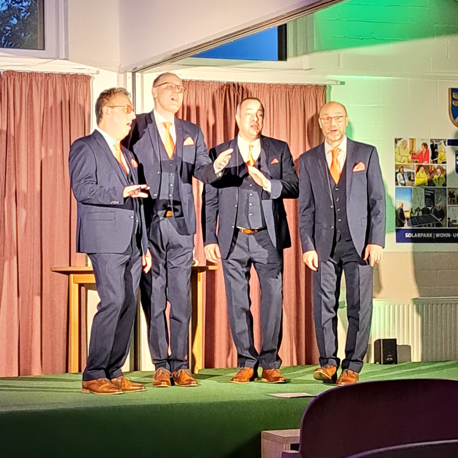 Take Four in bester Sangeskultur – mit dem Programm „Auf die Ohren ...